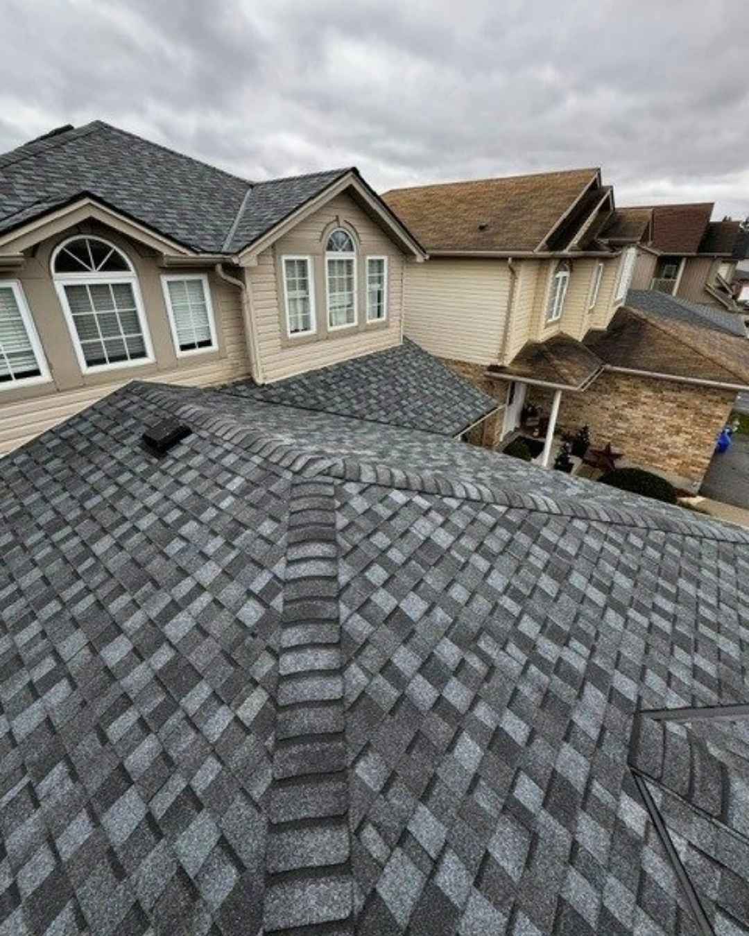 Asphalt Roofing Contractors in London, Ontario | Davidoff Roofing